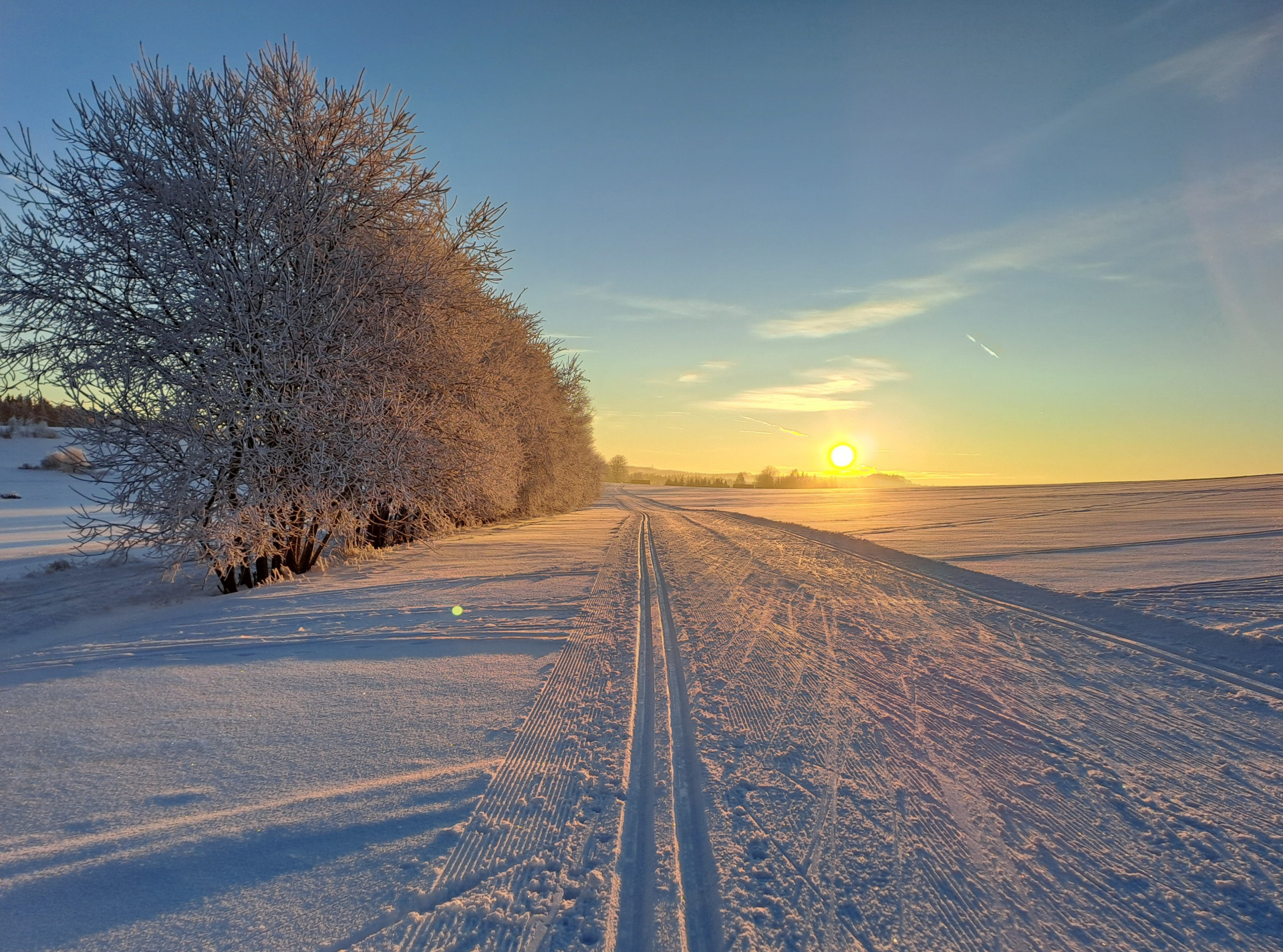 Pondělí 20. ledna: Včera večer došlo k malé úpravě Příměstského okruhu ...